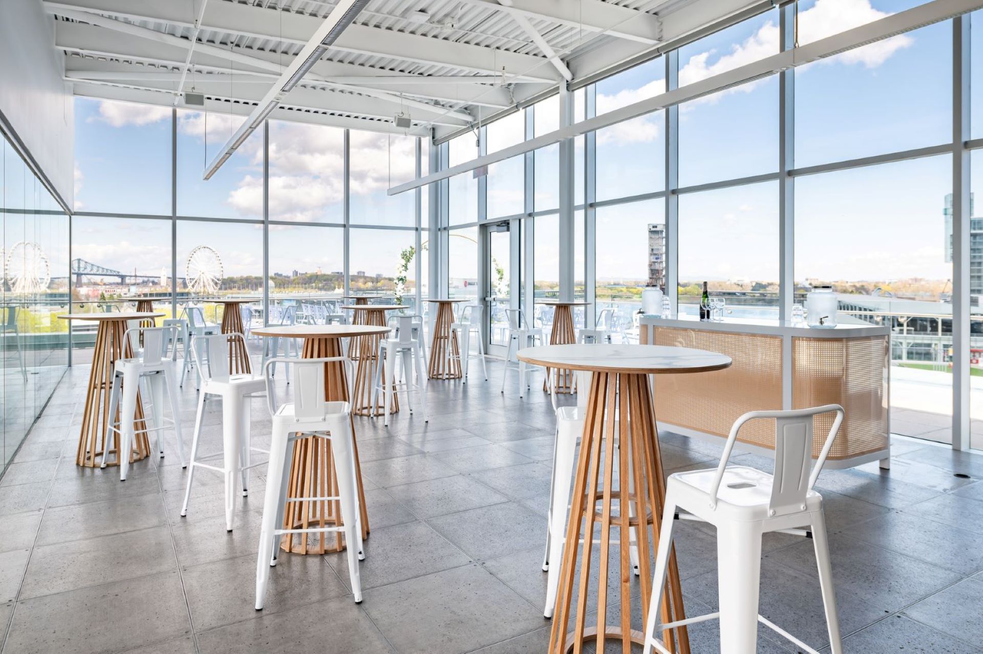 COGECO 360° Space - POINTE-À-CALLIÈRE