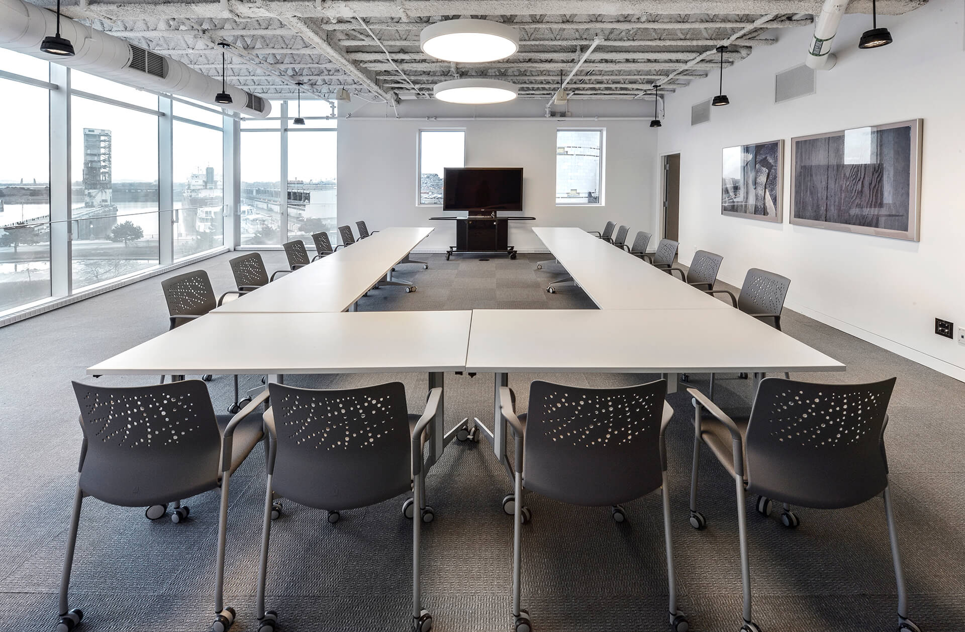 Azure Room - POINTE-À-CALLIÈRE